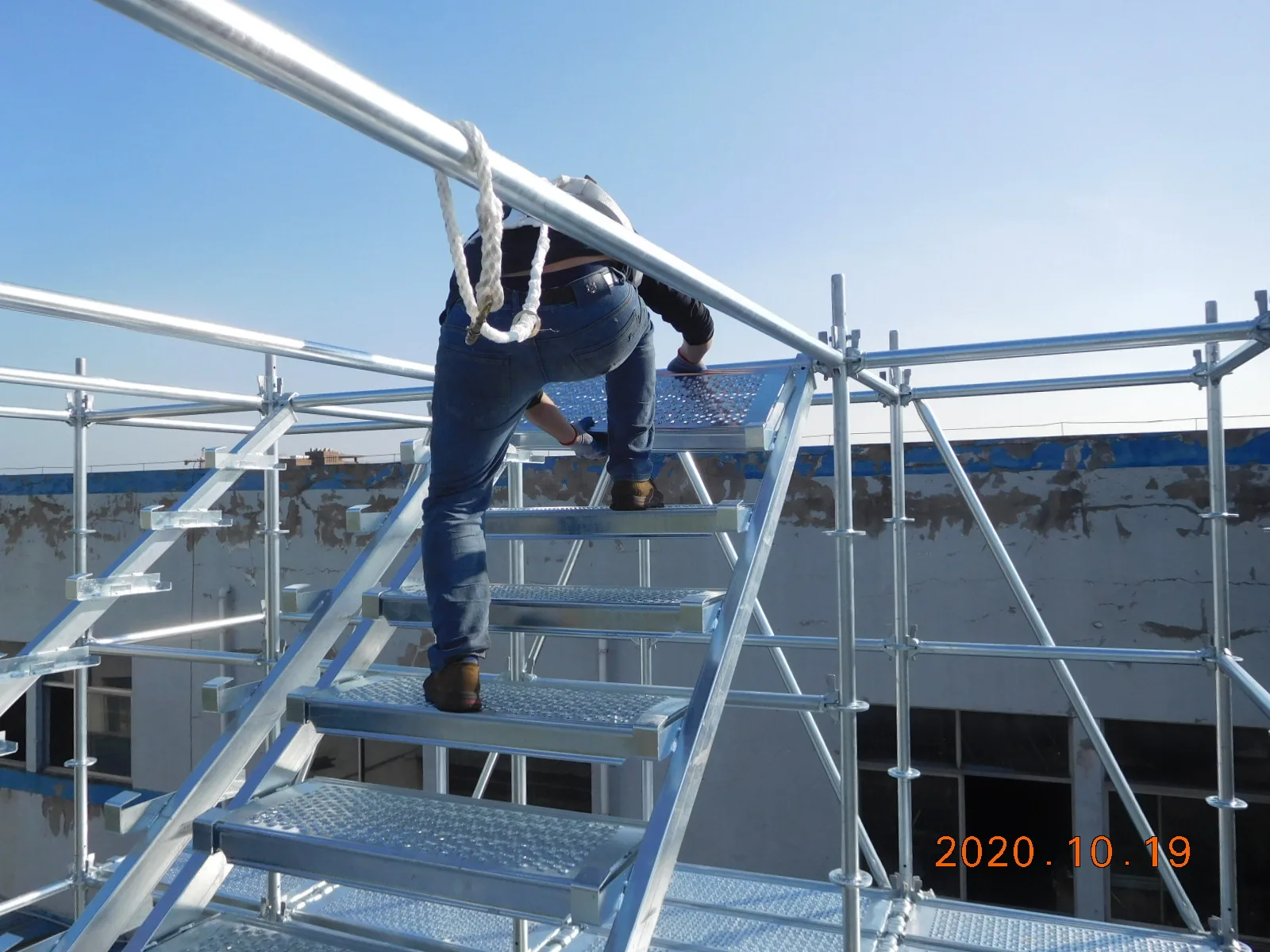 Construction Scaffolding - Layher Stage Ringlock System