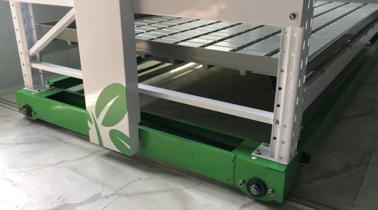 Vertical Hydroponic Growing System - Efficient & Eco-friendly