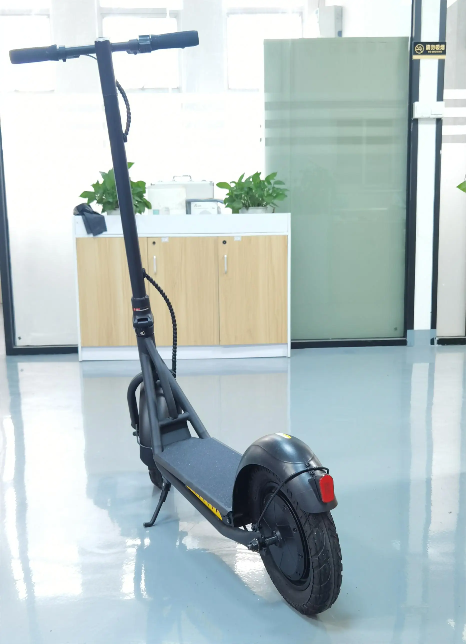 High-Power Foldable Electric Scooter for Adults - 500W