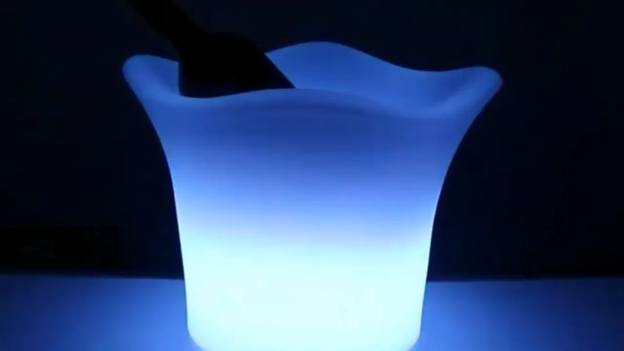 Modern Home Led Glowing Led Ice Bucket For Ktv/ Nightclub/ Party ...