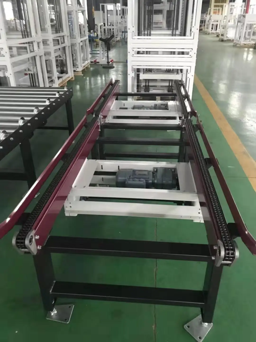 Pallet Transport System Chain Conveyors - Customized Solutions