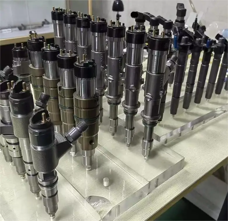 高性能卡车柴油发动机零件共轨喷油器0445110821新条件| Alibaba.com