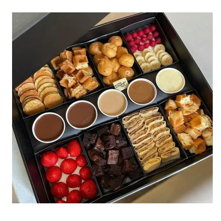 Takeaway Food Brunch Platter Box Packaging,Charcuterie Board Lunch ...