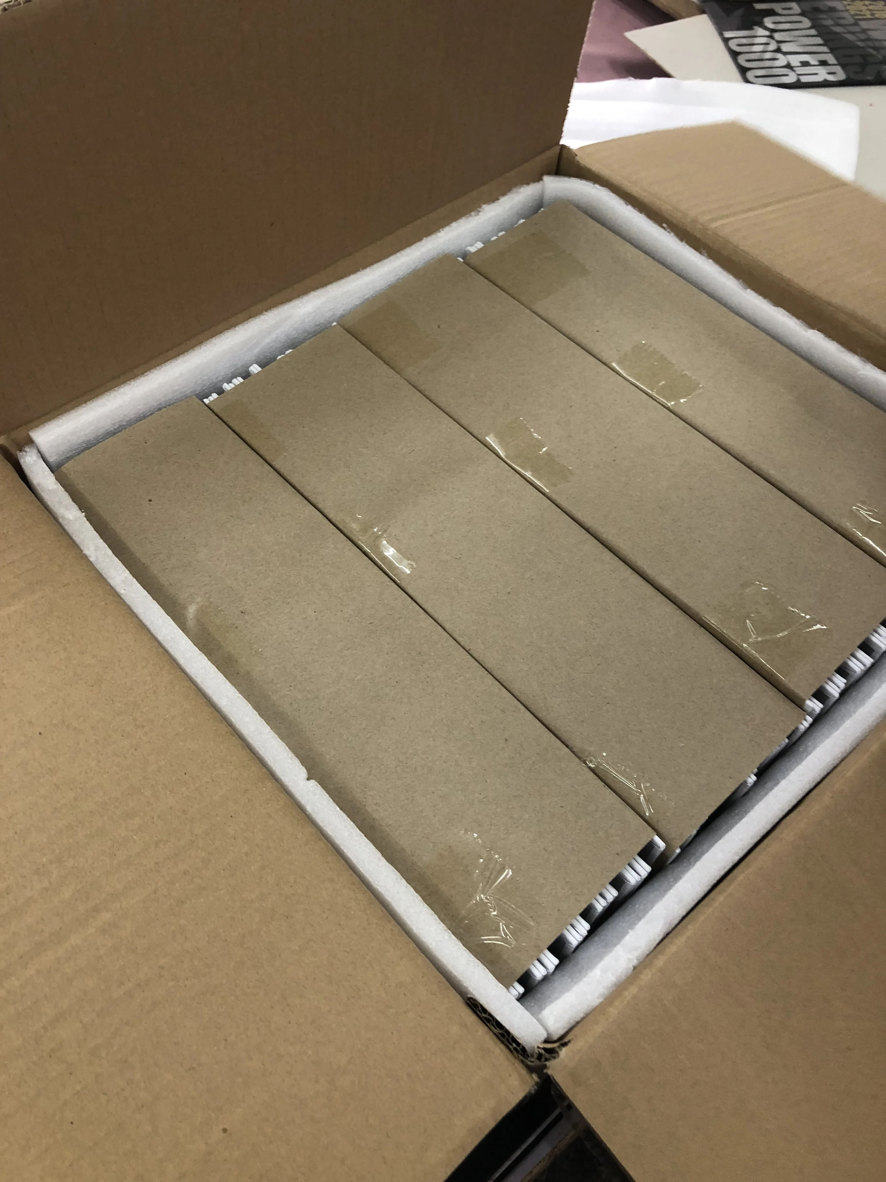 Eco Friendly Custom Design Luxury Cell Phone Cardboard Packaging Black ...