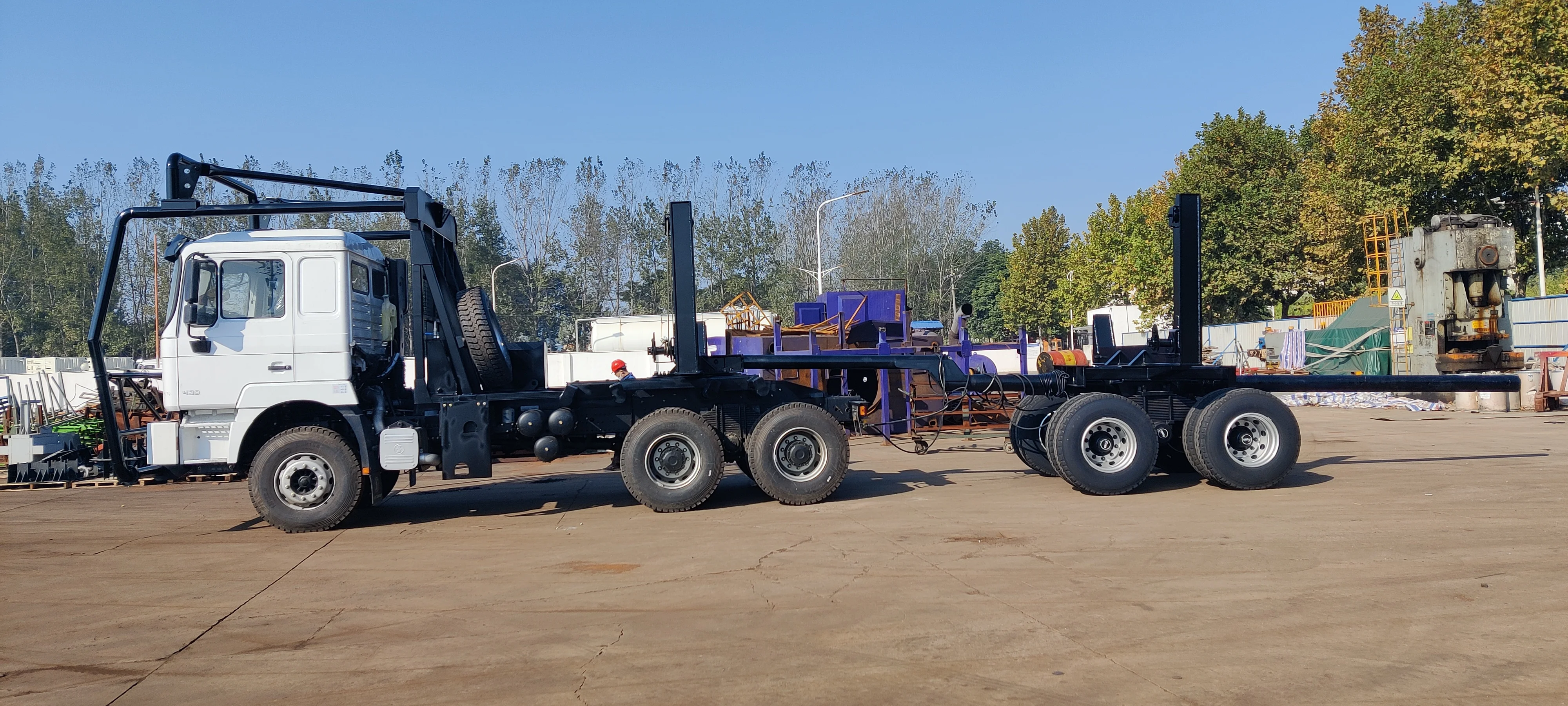 Shacman 6x6 Wood Transport Log Trucks Motorized Mini Logging Truck For ...