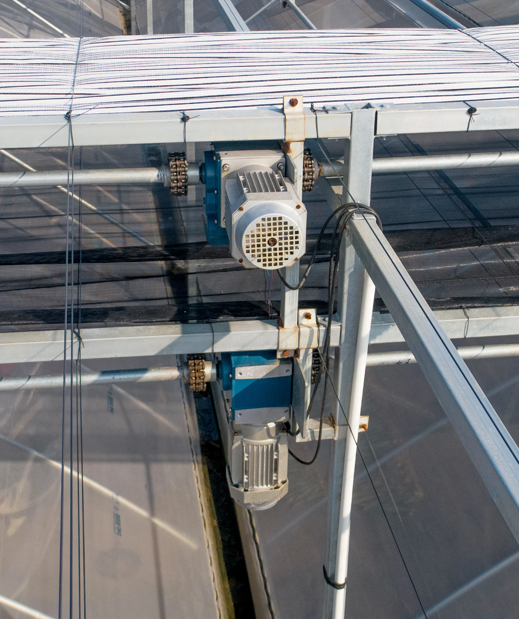 Maxpower Gear Motor for Greenhouse Rack and Pinion System