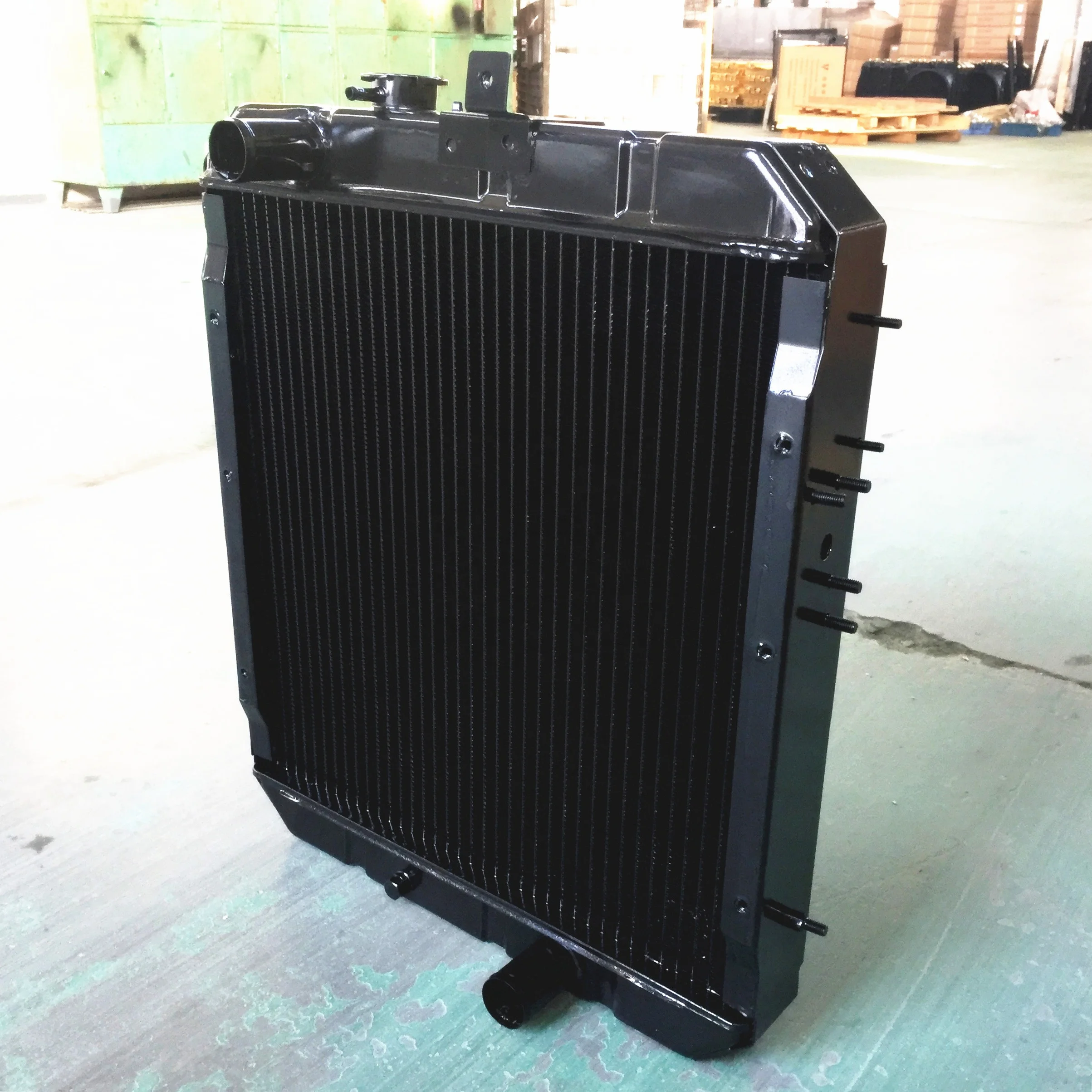 Mb390015 Fuso Canter 4d31三菱用铜黄铜散热器 - Buy Auto Radiator Pa66 Gf30 Oil ...