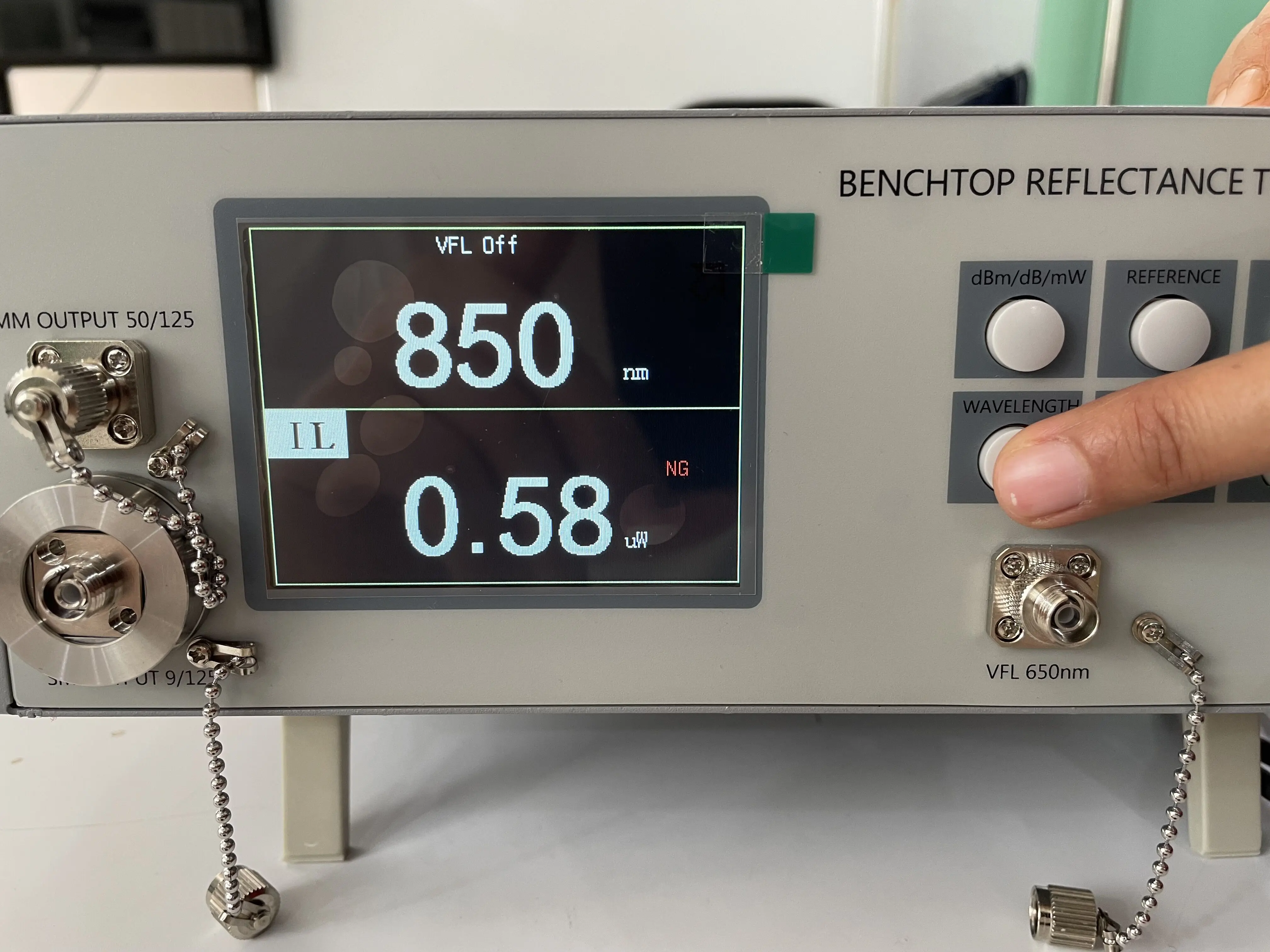 Benchtop Reflection Test Meter for Fiber Optic Cable Testing - Accurate ...