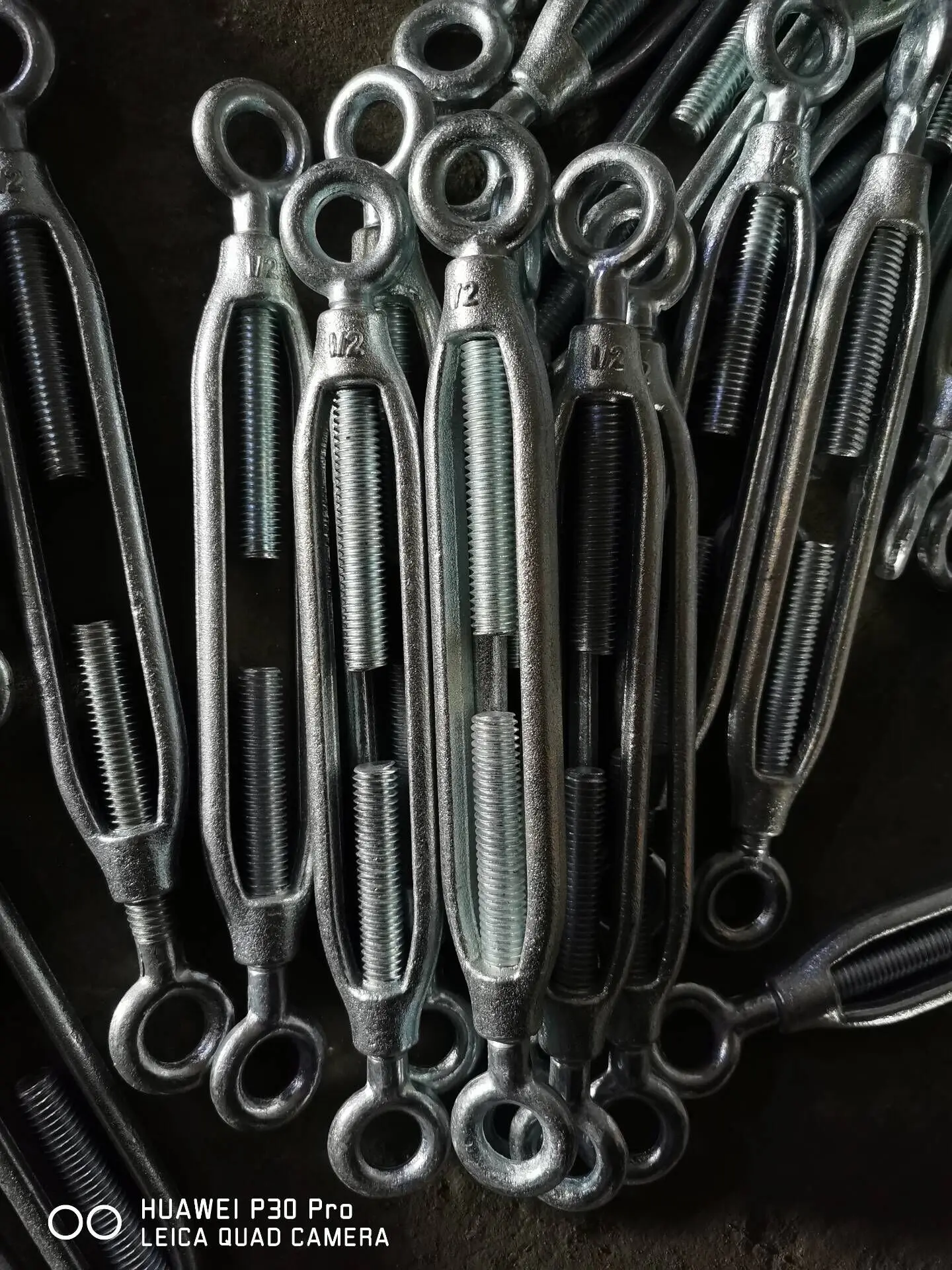 Galvanized Jis Frame Type Turnbuckles Hook And Eye - Buy Jis Type ...