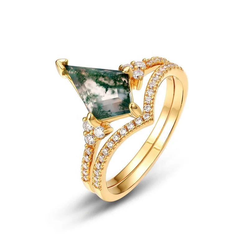 Luxury Jewelry Gold Filled Rhombus Shape Retro Green Gemstone Ring ...