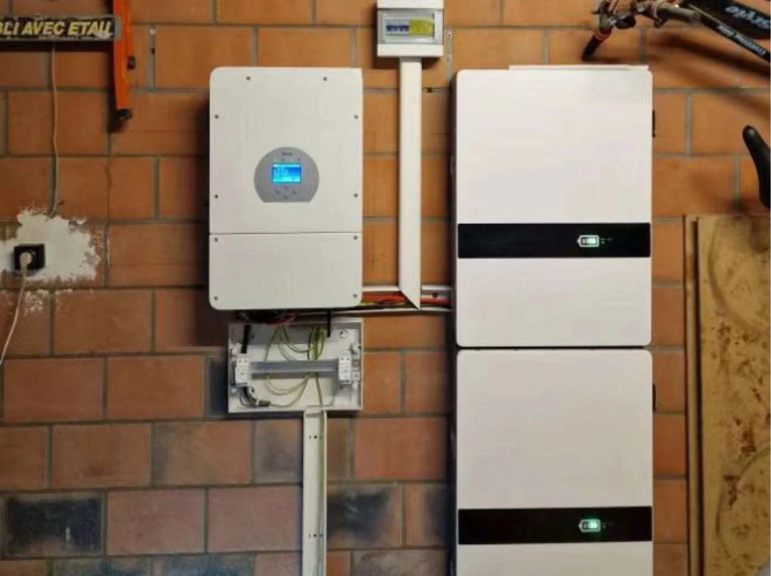 Solar Energy Storage Battery - 10kwh to 20kwh Capacity