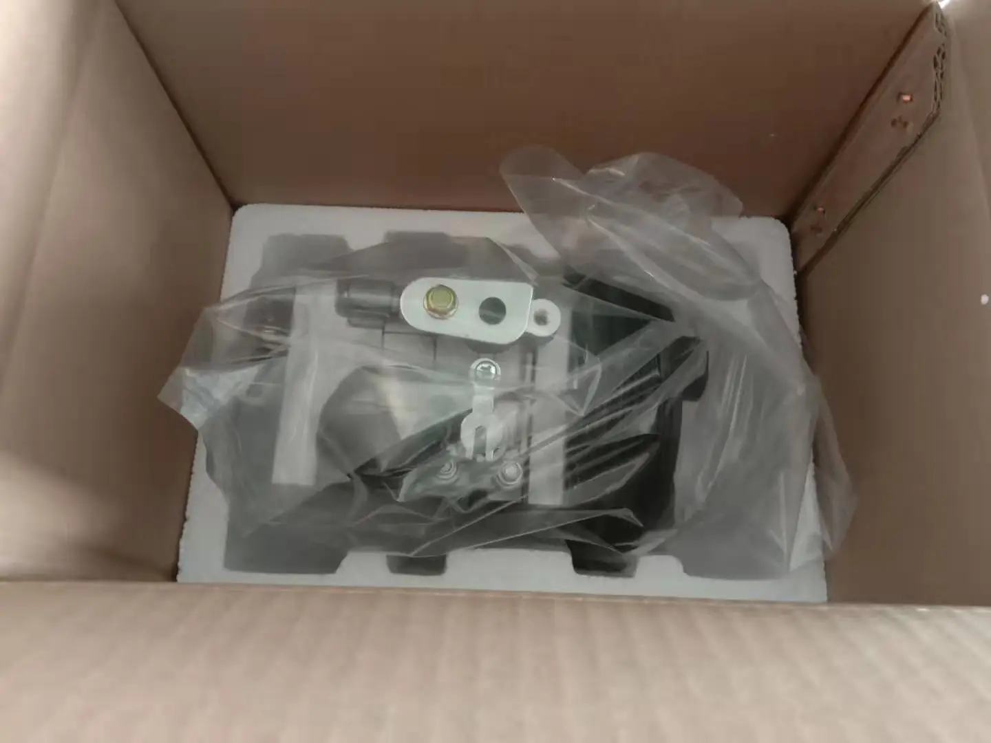 12volt Car Compressor For Mitsubishi Lancer Outlander Ii Oem 7813a618 ...