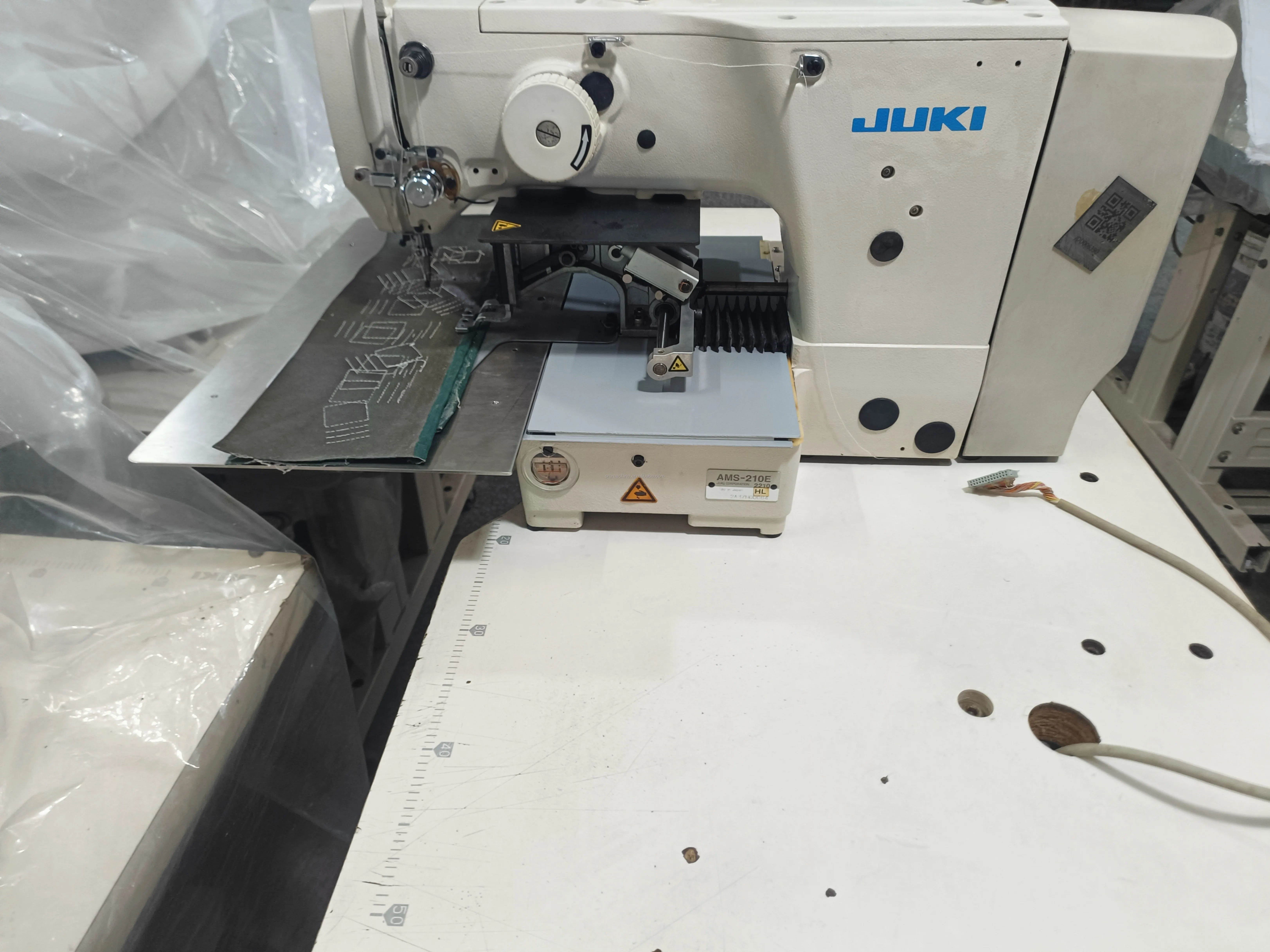 JUKI AMS-210E Industrial Sewing Machine - High-Speed & Easy Operation