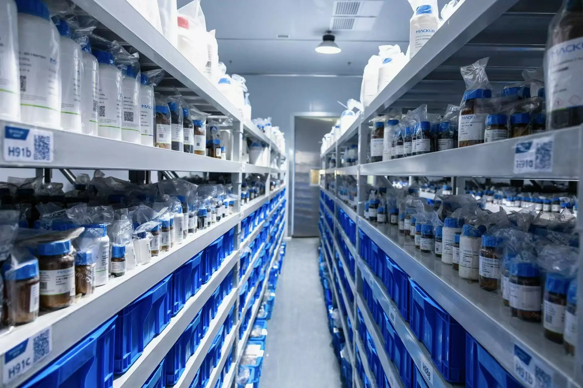 Alibaba.com: Skatole, CAS 83-34-1, 98% purity, organic building blocks ...