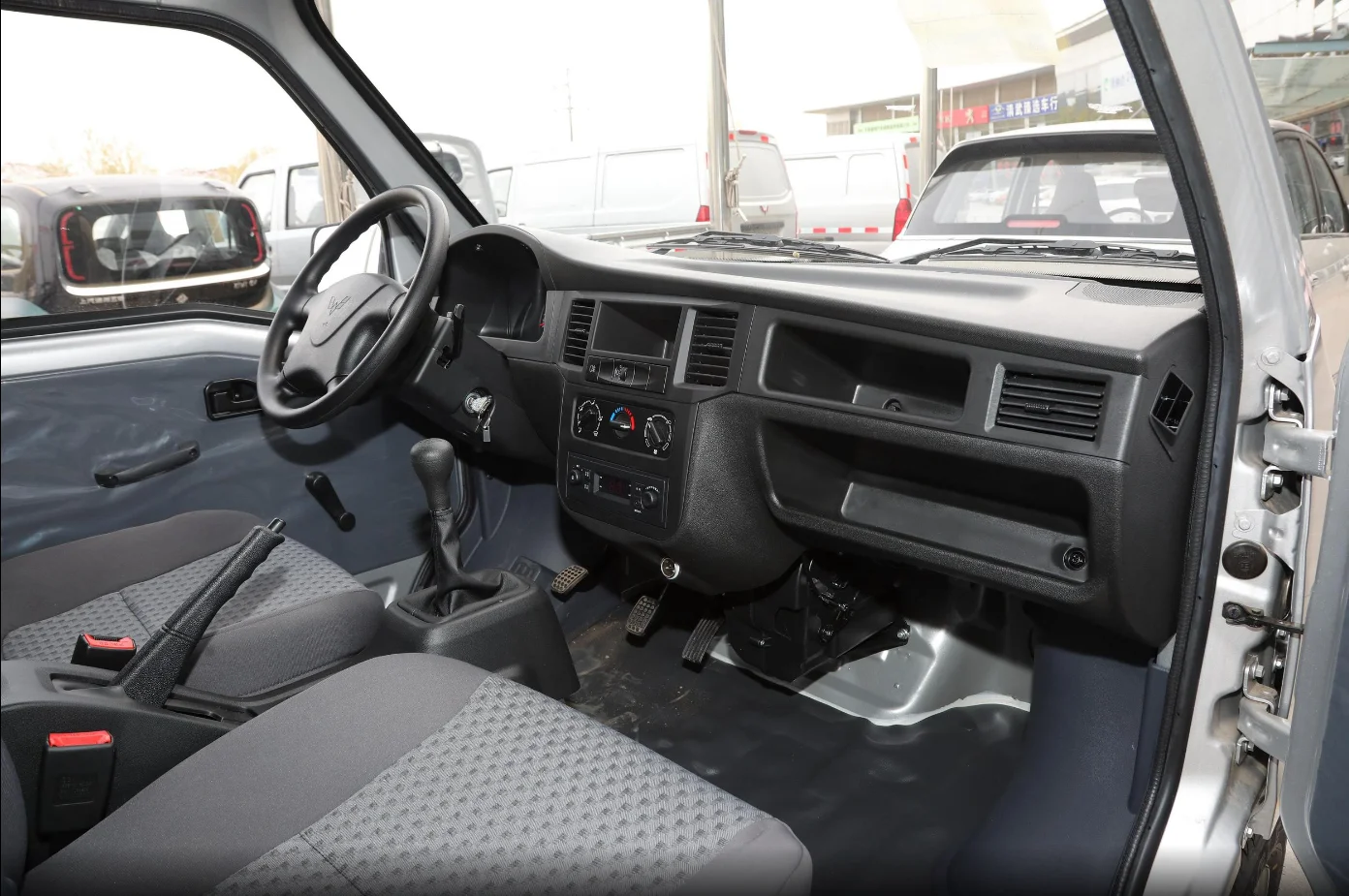 Special Hot Selling Wuling Sunshine Mini Bus For Sale - Buy Wuling ...