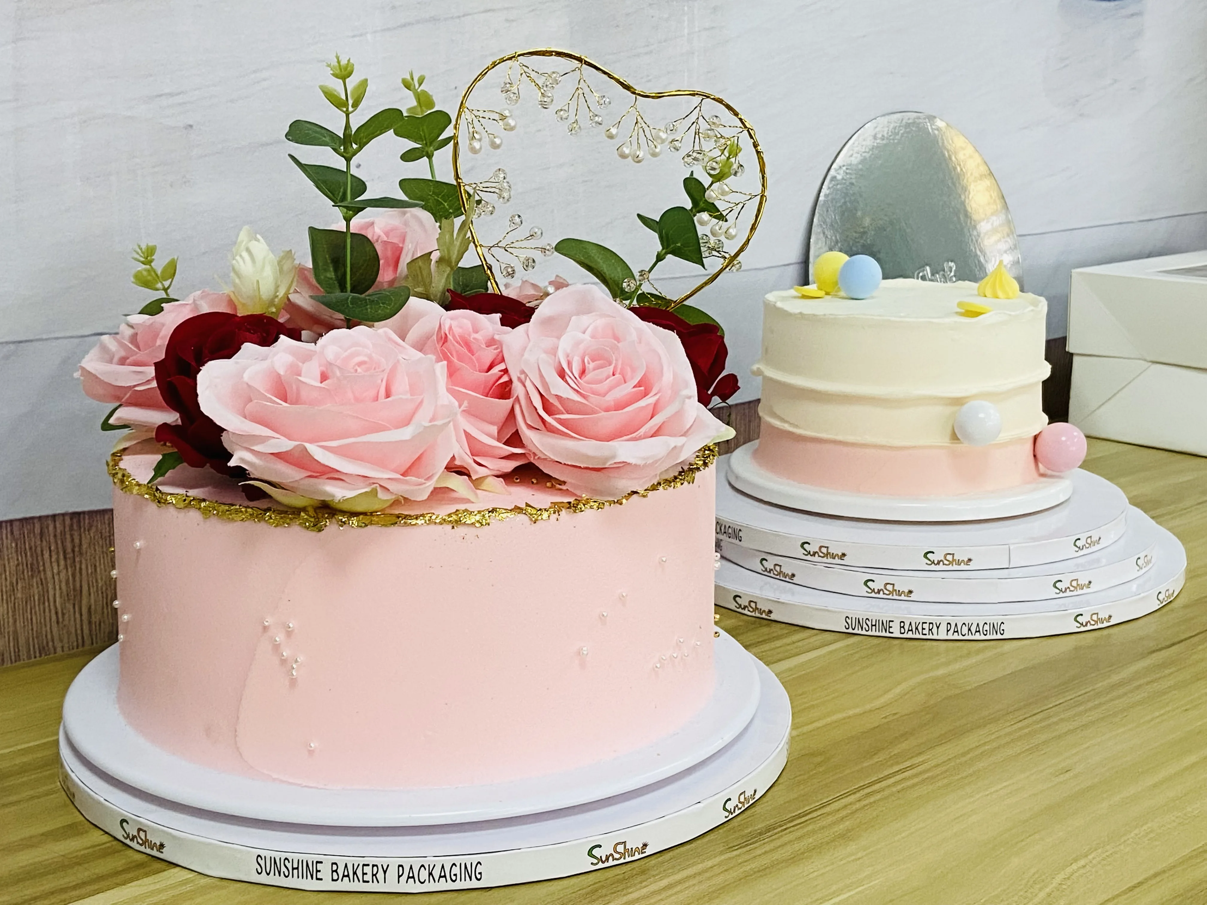 Custom Cake Boards - Personalized Greaseproof Solutions