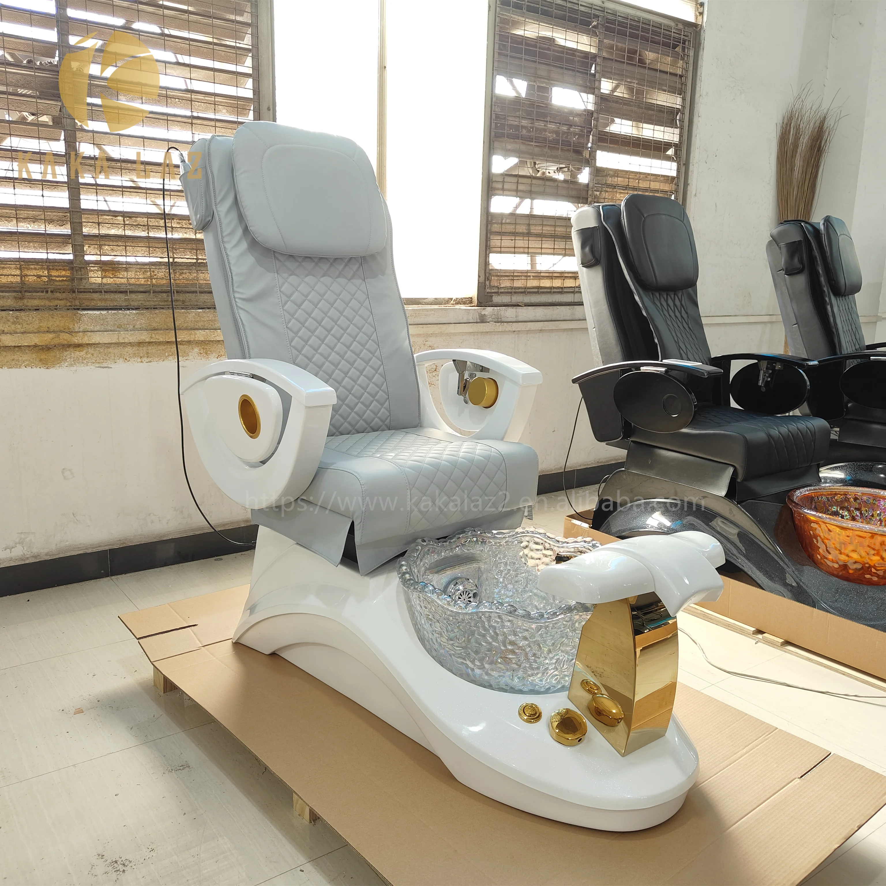 Modern Luxury Premium Pedicure Chair - Comfort & Style