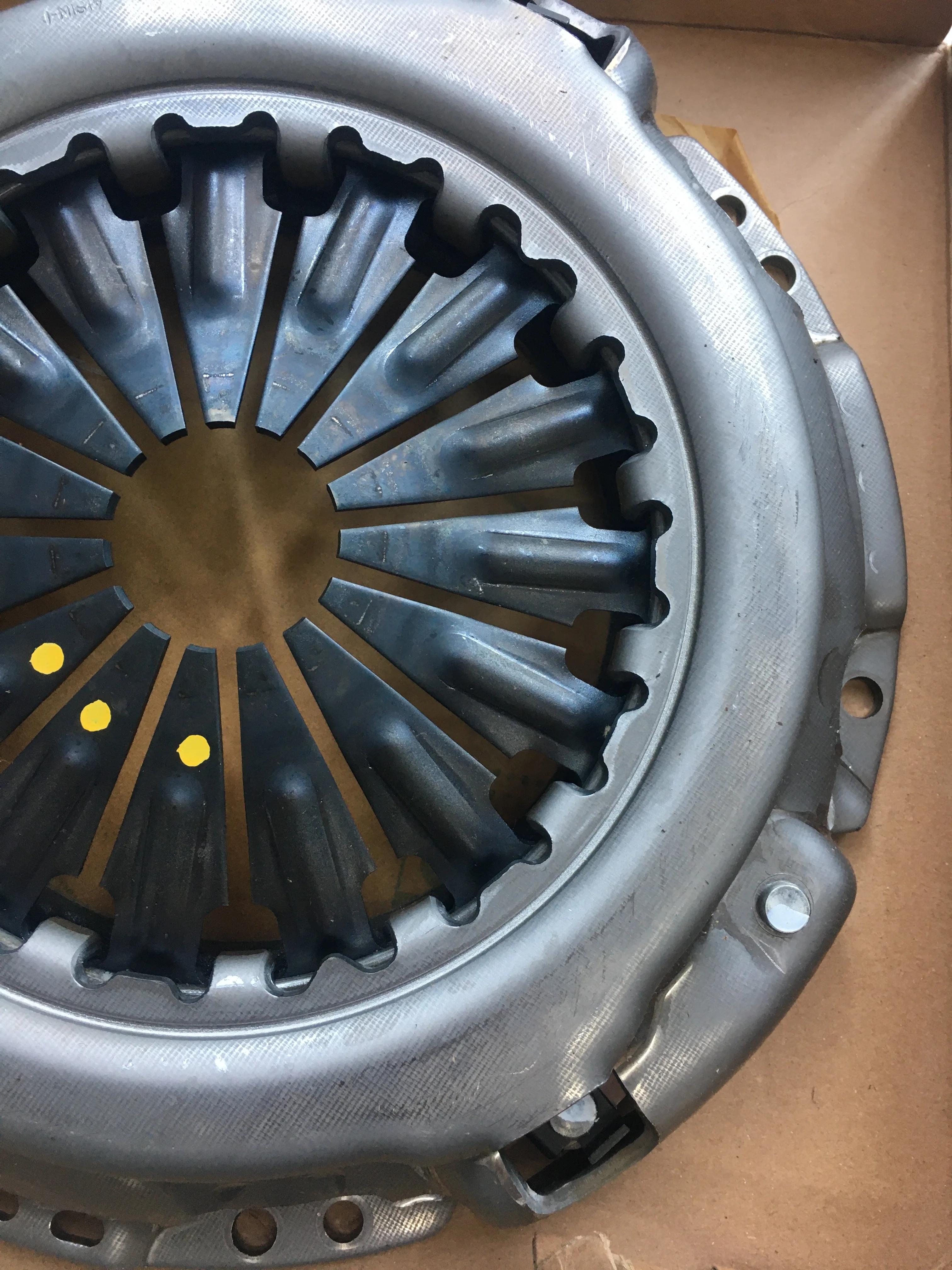 Toyota Clutch Disc Cover 31210-0K260 - Fit for INNOVA, HILUX