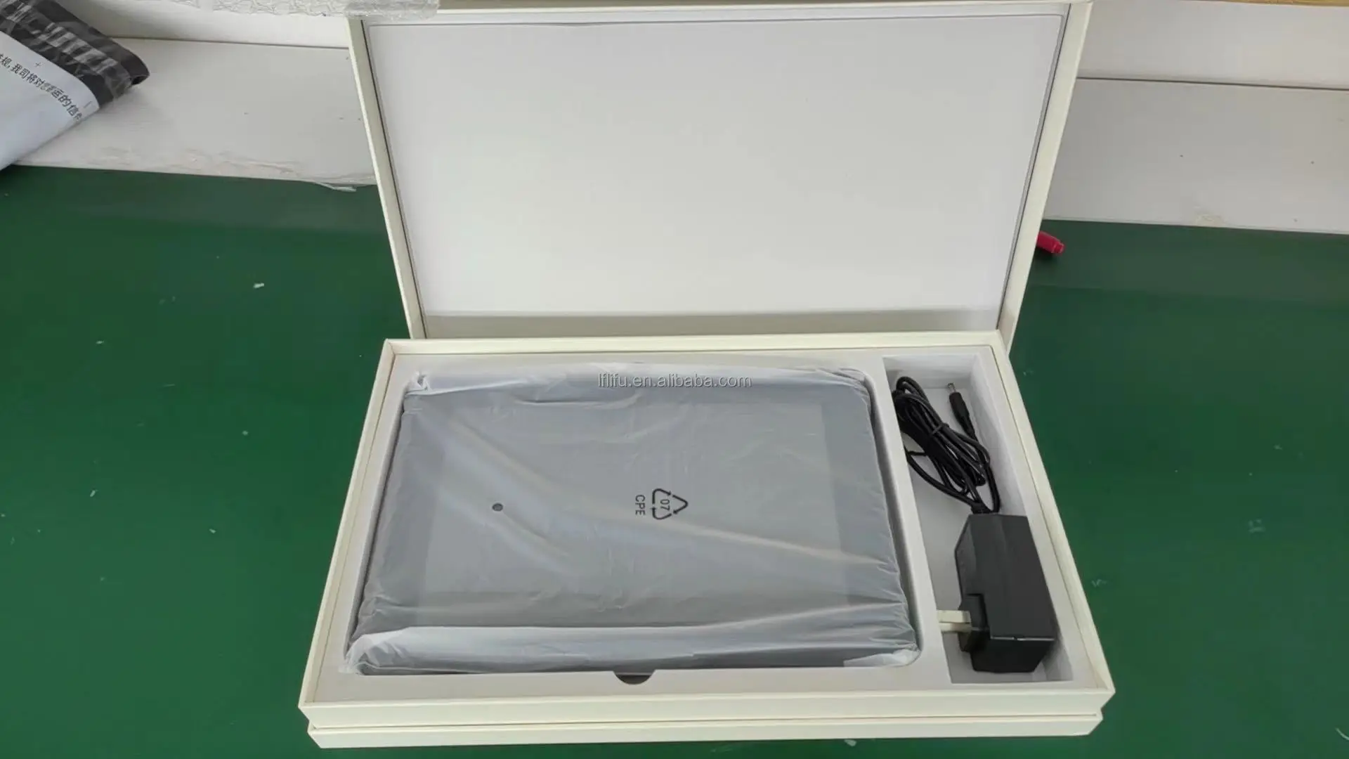 2024 New Release Win11 Nfc Camera Front 5.0mp Rear 8.0mp 10.1 Inch Fhd ...