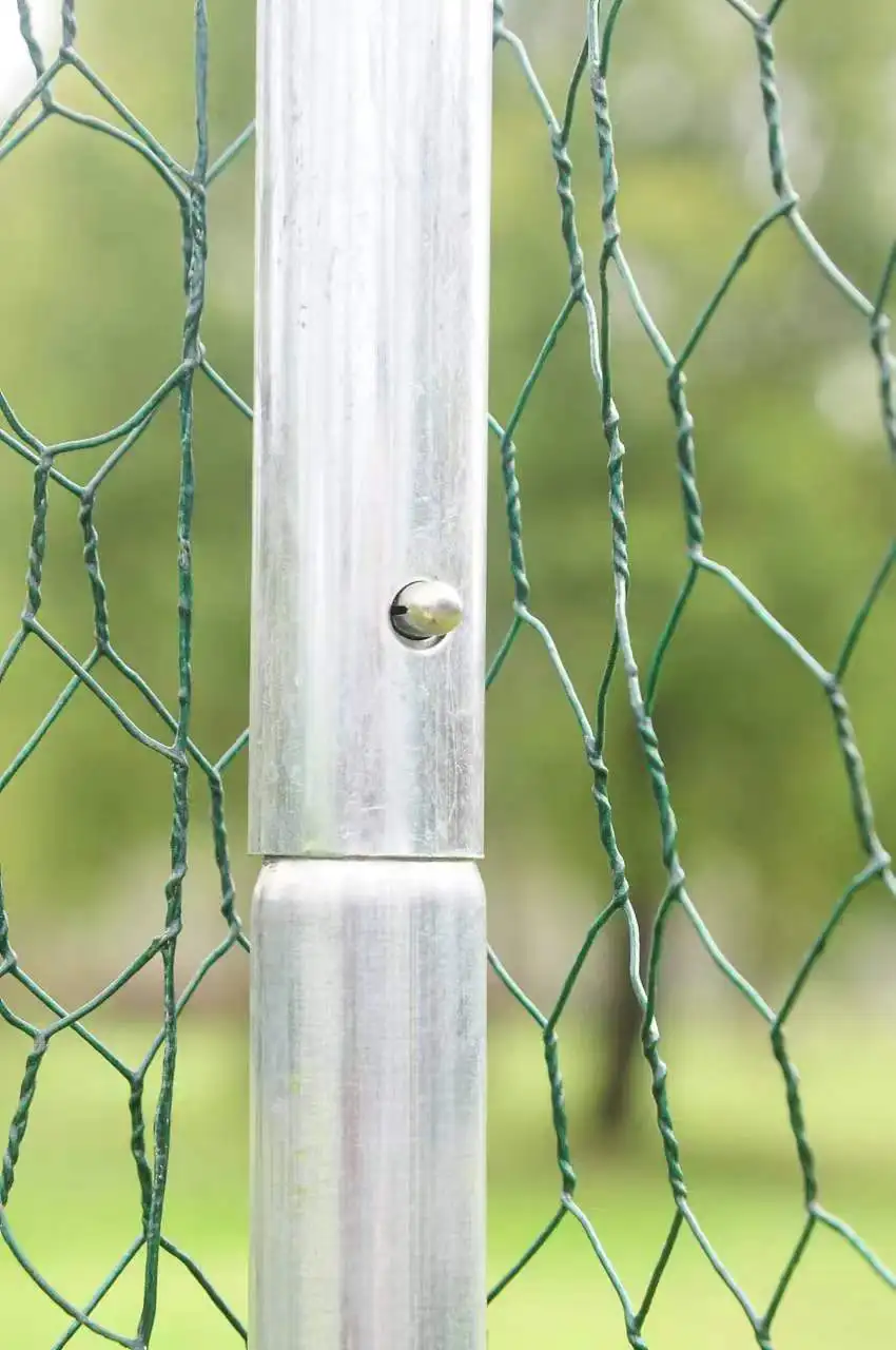 Durable Galvanized Steel Chicken Coops for Backyard Farms