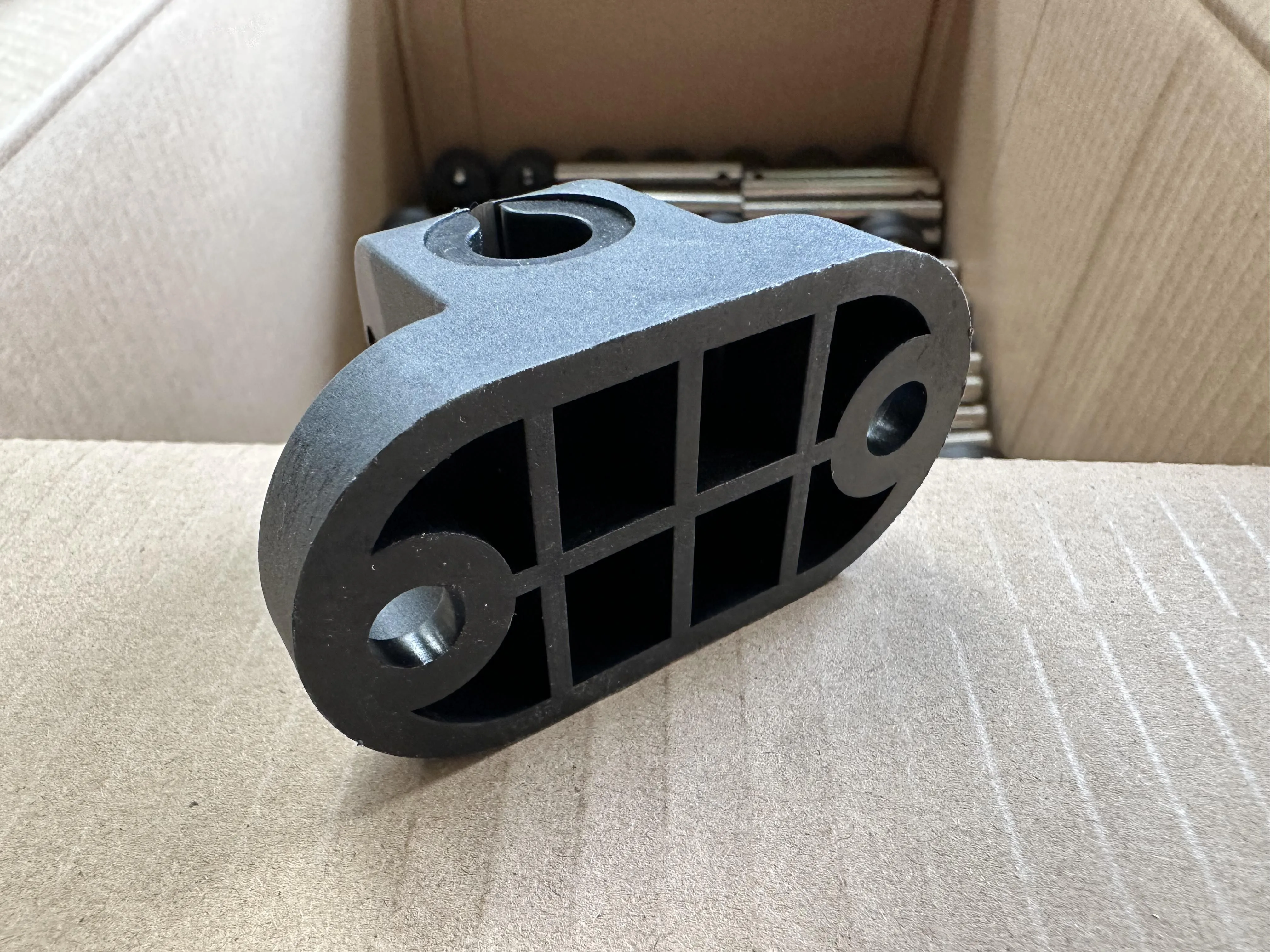 Reinforced Polyamide T Type Clamp for Conveyors & OEM Plastic Clamps