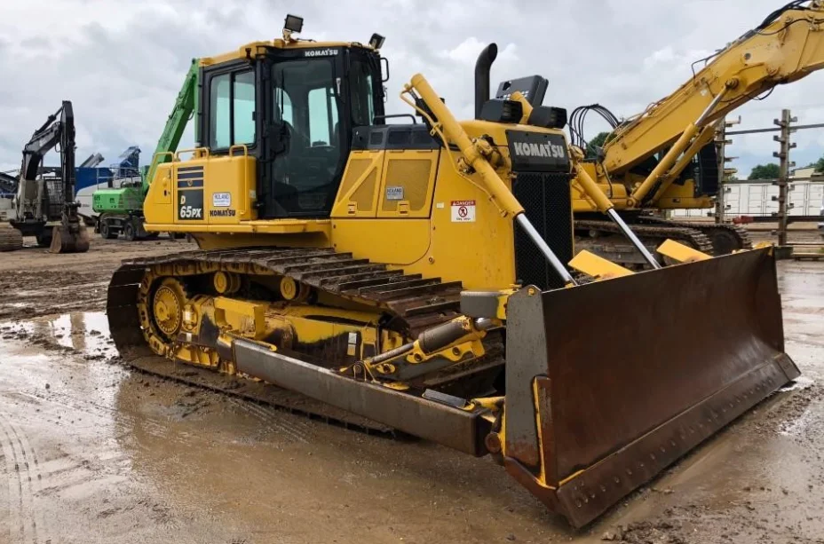 Sell International Certificated komatsu D65 Used Bulldozer,Good Running Condition Second Hand ...