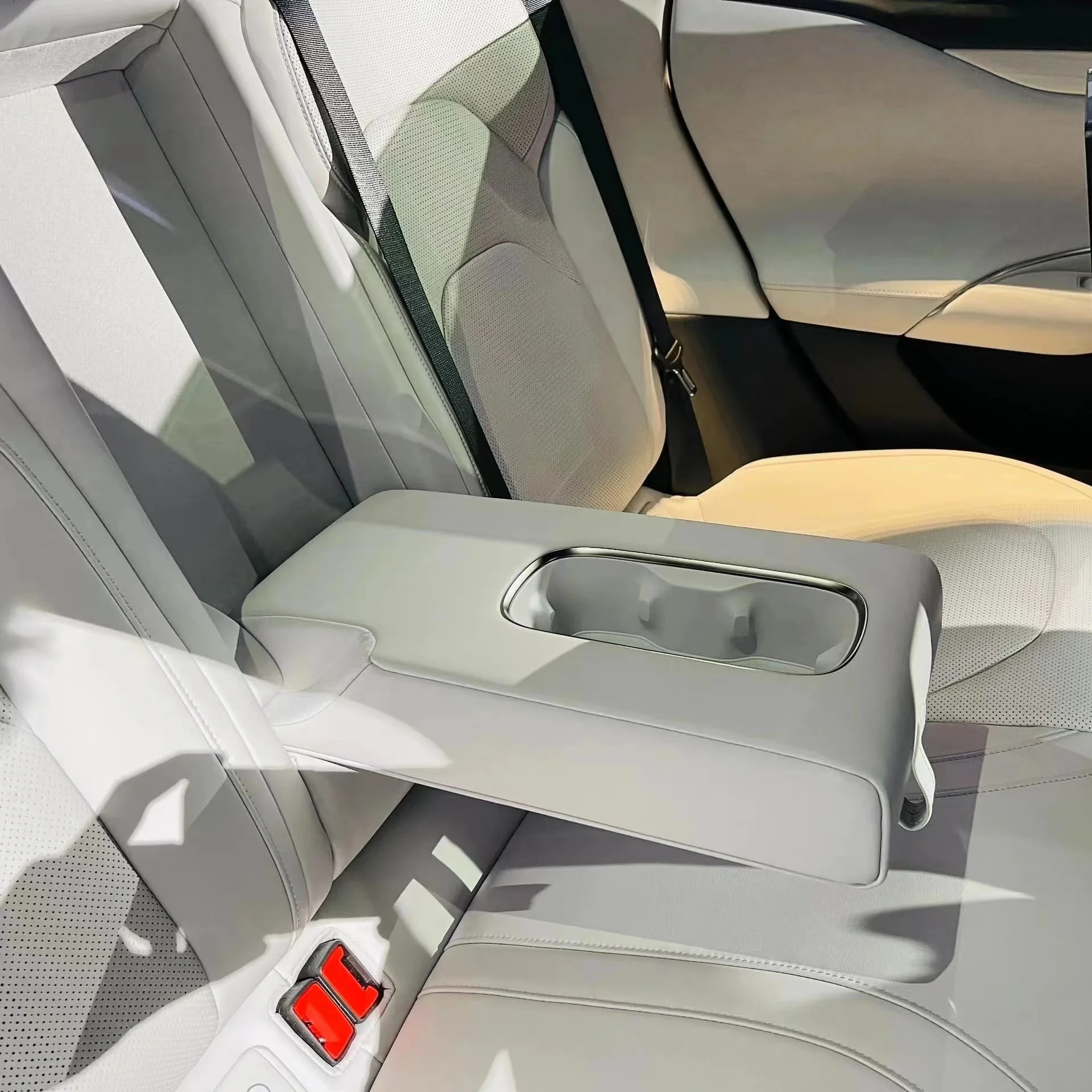 Xiaomi SU7 Max 800km Long Range 4WD Electric Car Luxury EV