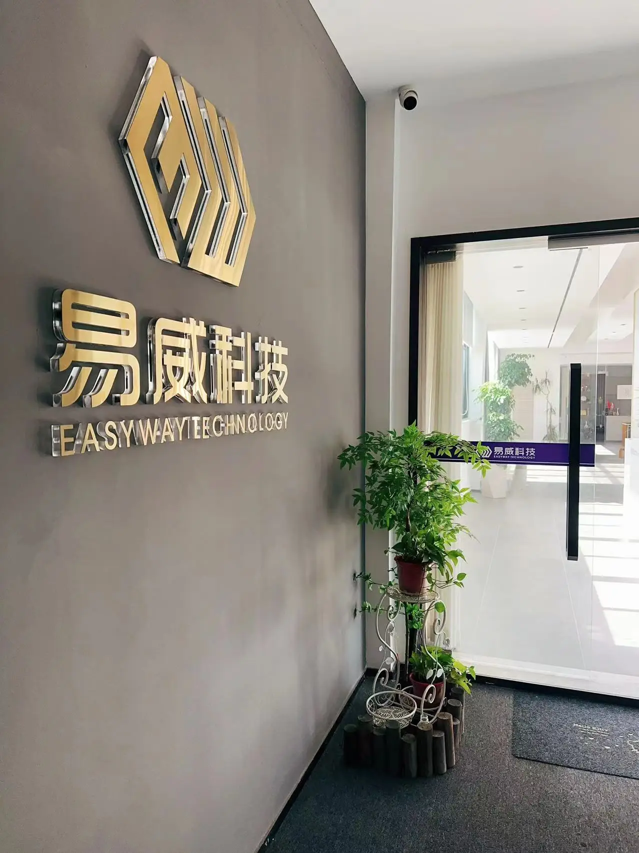 Smart Red Eec Approved Electric Tricycle Vehicle Rickshaw With 1000w 60 ...