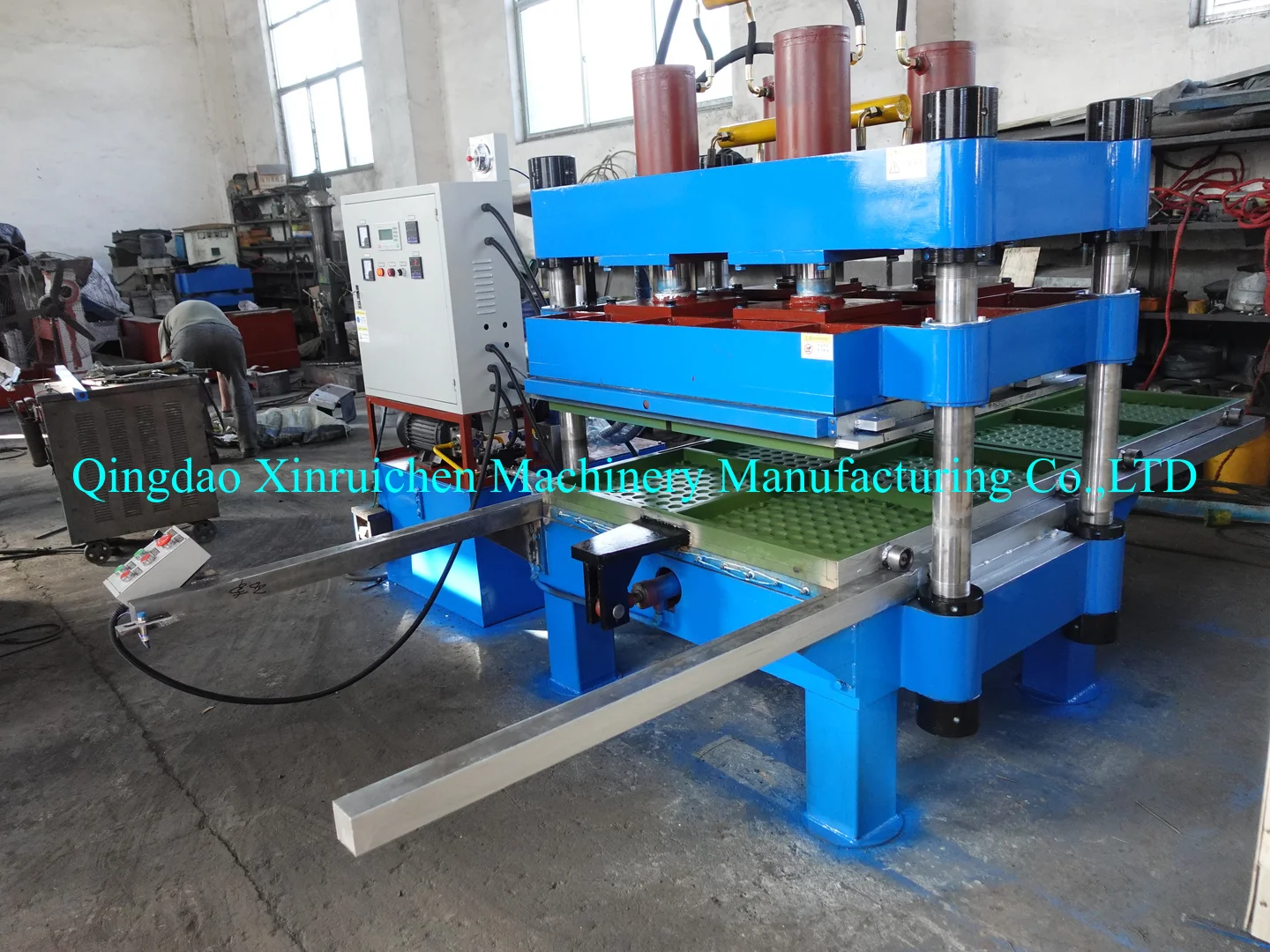 120 Tons Rubber Floor Tile Layer Bidirectional Automatic Transfer Press ...