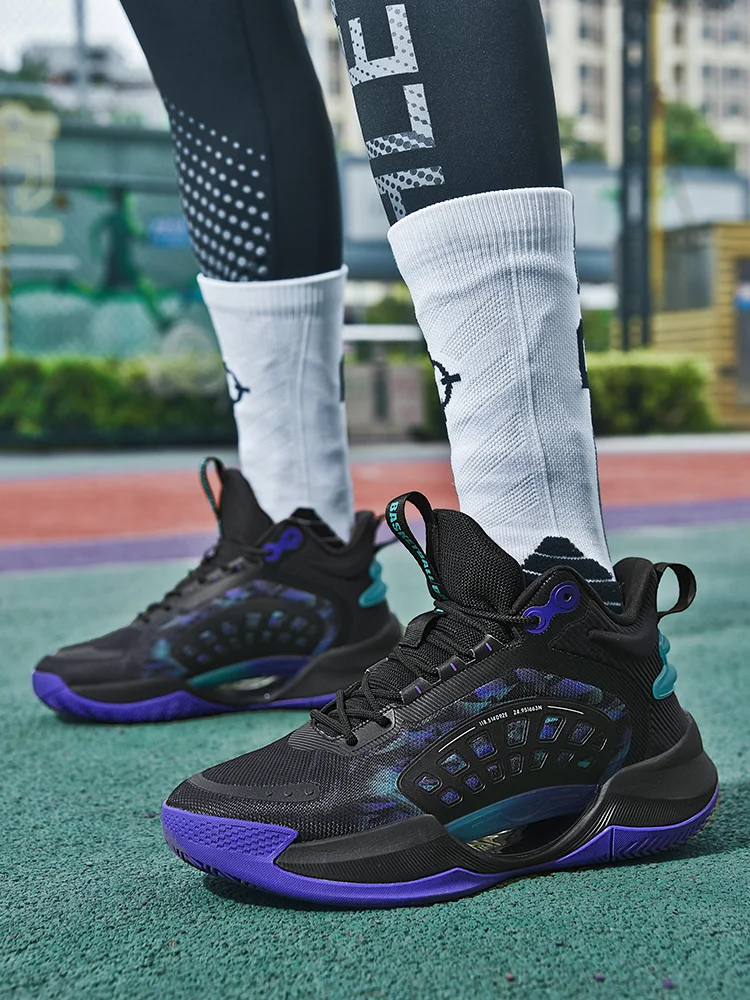 2023 Man Anti Slip Wear Resistant Sports Sneakers High Top