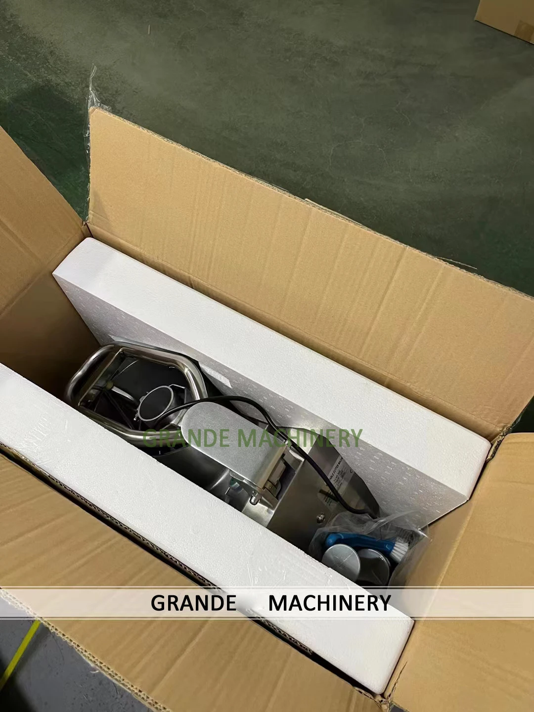 Grande Fruit Vegetable Cutting Machine Parsley Tomato Half Pepper Small ...