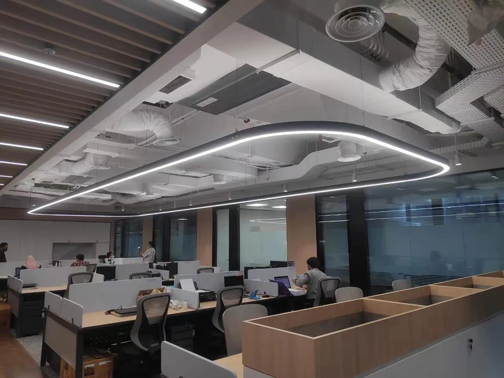 4060 Series LED Linear Lights - Efficient Office Lighting