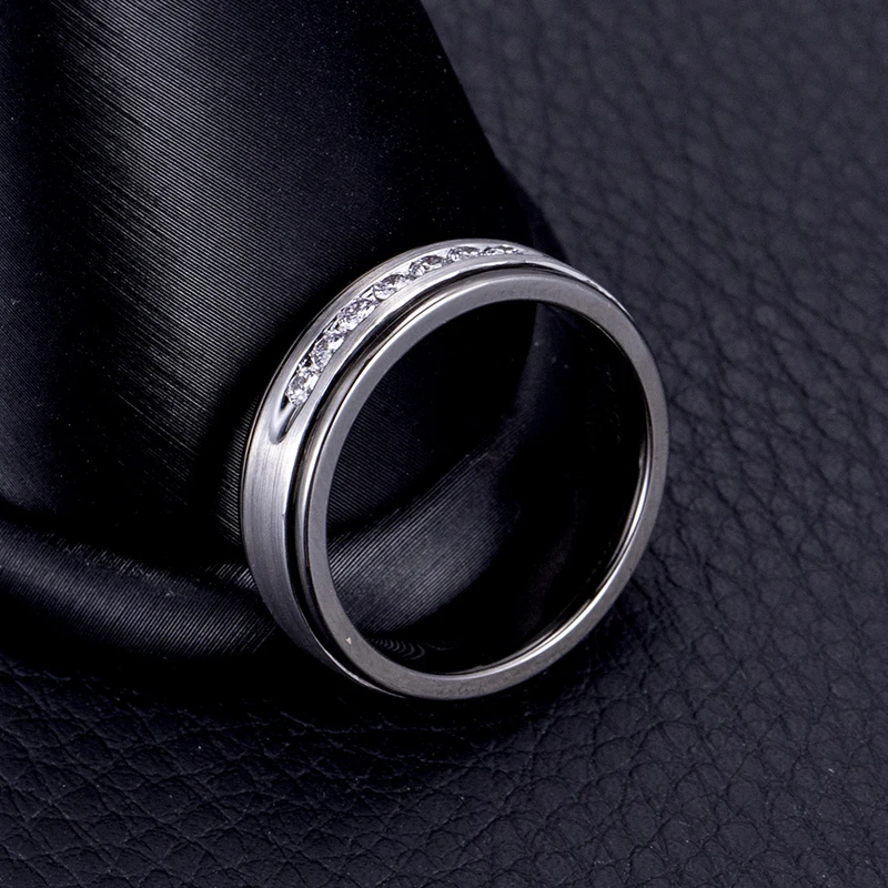 Messi Jewelry MSR-801 - 18K White Gold Band Ring with Lab Diamond