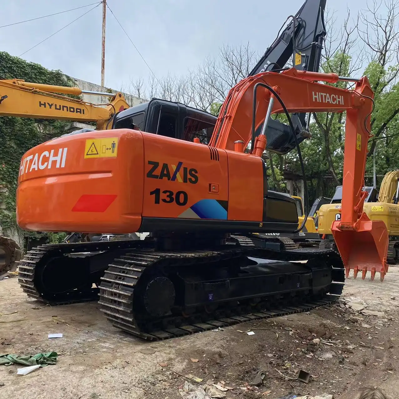 Japan Original Low Price Zx130 Second-hand Excavator Second-hand ...