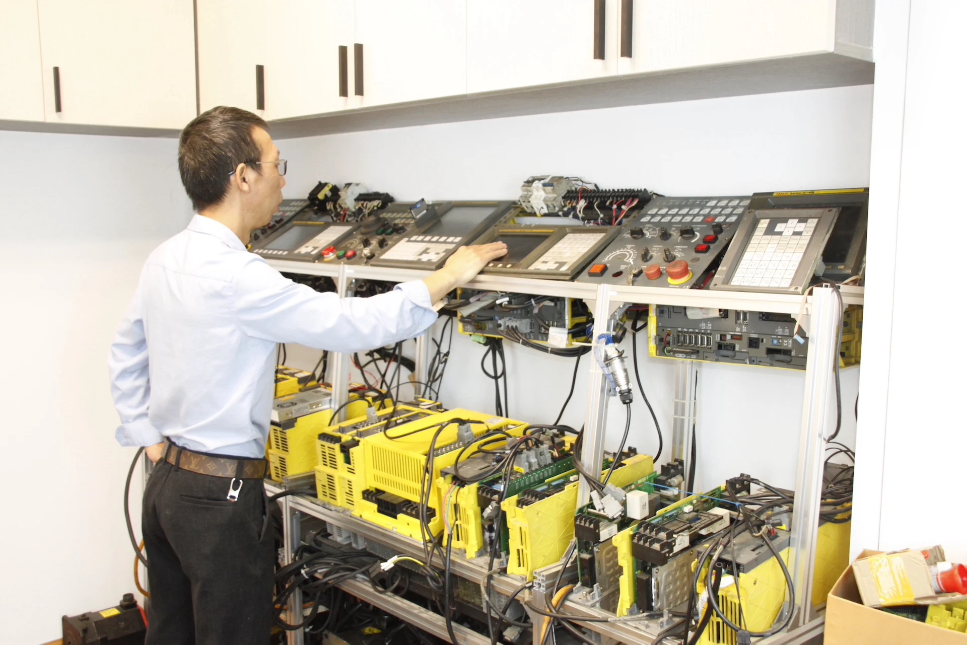 Fanuc Cnc Control Original Spindle Amplifier Driver Module A06b-6220 ...