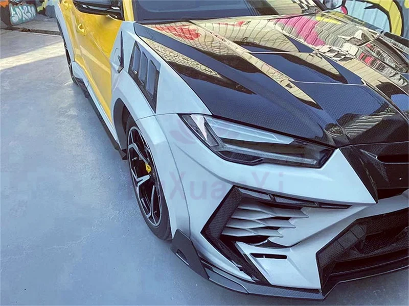 Lamborghini URUS Wide Body Kit - Dry Carbon Fiber Body Upgrade