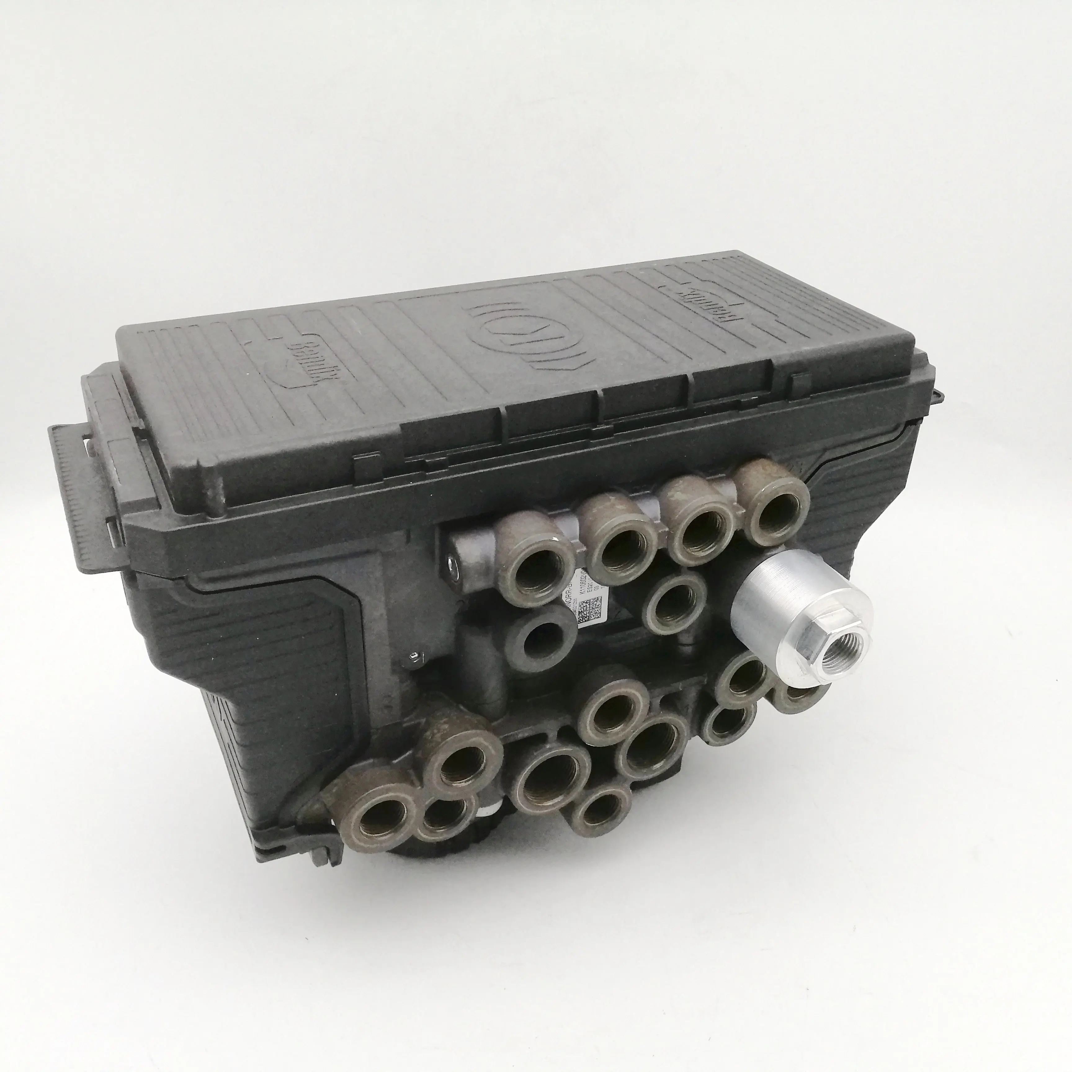 Original imported knorr EBS trailer control module K110602v01 K110602v01N00 K110619V04N50 ...