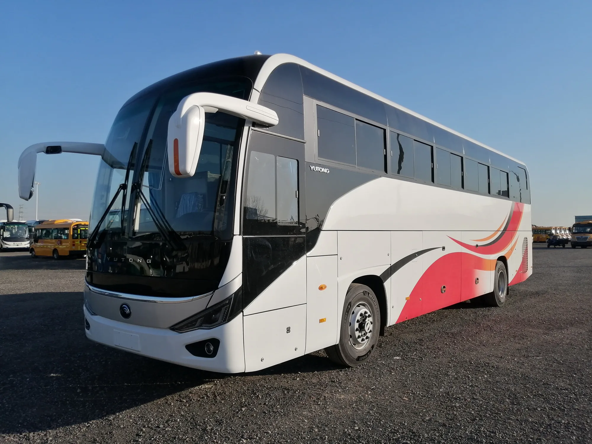 2025 Top Sale New Model ZK6128H 51passenger Seats Coach Bus