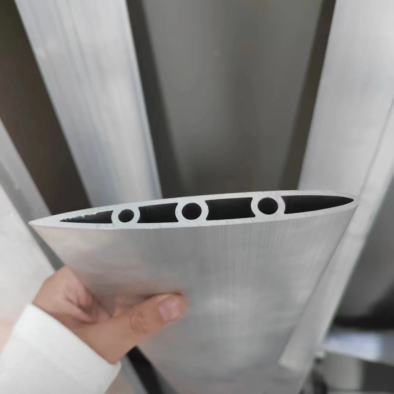 6063 T5 Airfoil Aluminium Extrusion Facade Louver Outdoor