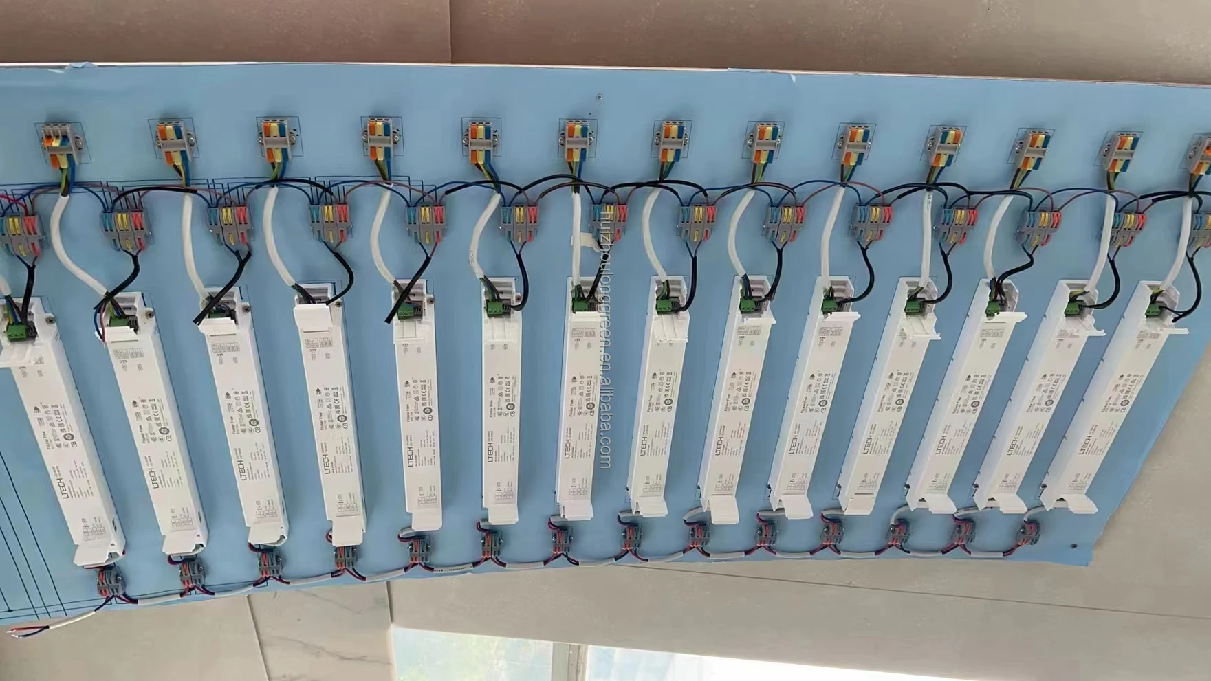 Rts Ltech Se-12-100-400-w1ds 1-12w Dt6 Cc Dali Dimmable Driver ...