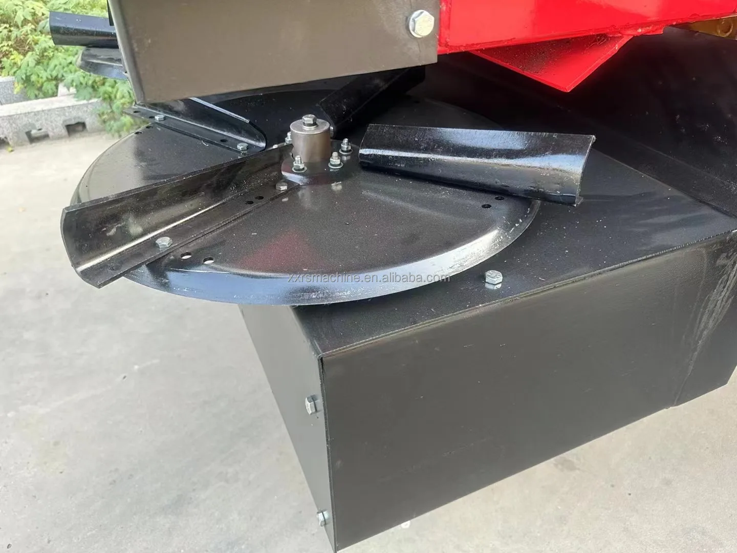 China Lime And Sawdust Trailed Fertilizer Applicator For Sale - Buy ...