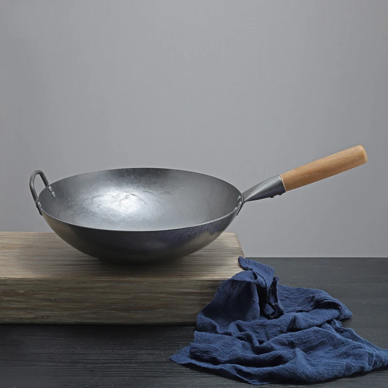 China Craft Wok Wooden Handle Traditional Hand Hammered Kitchen ...