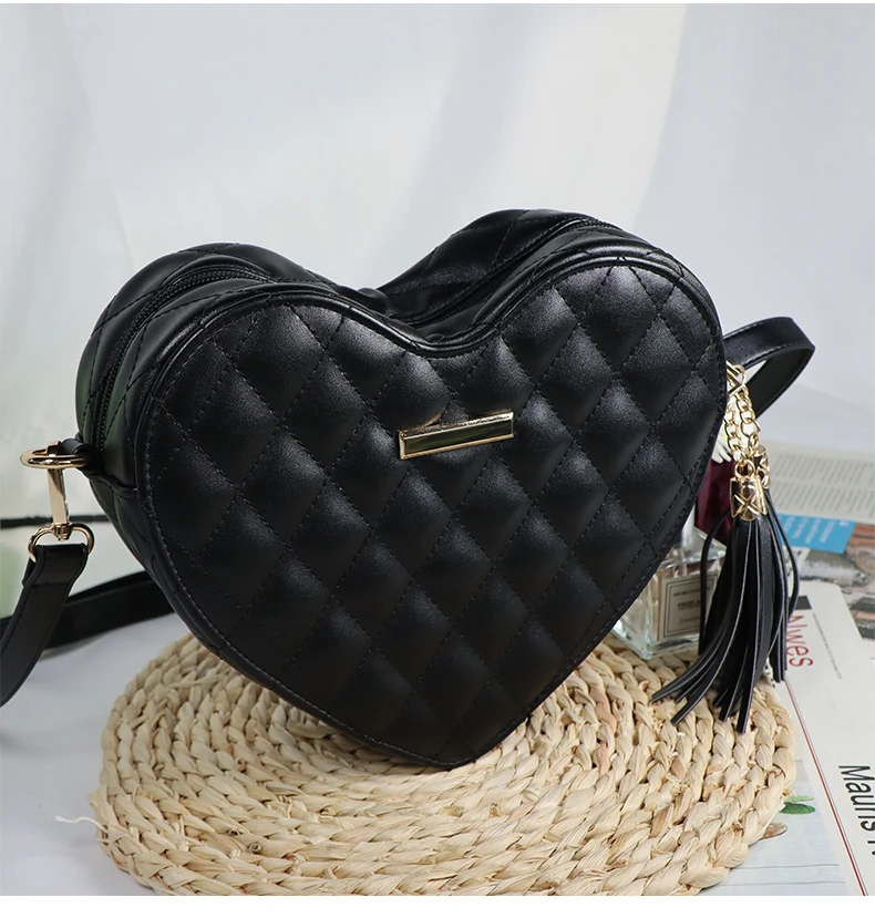 Cute Fashion Custom Embroidery Heart Shape Purse Pu Leather Puffer ...