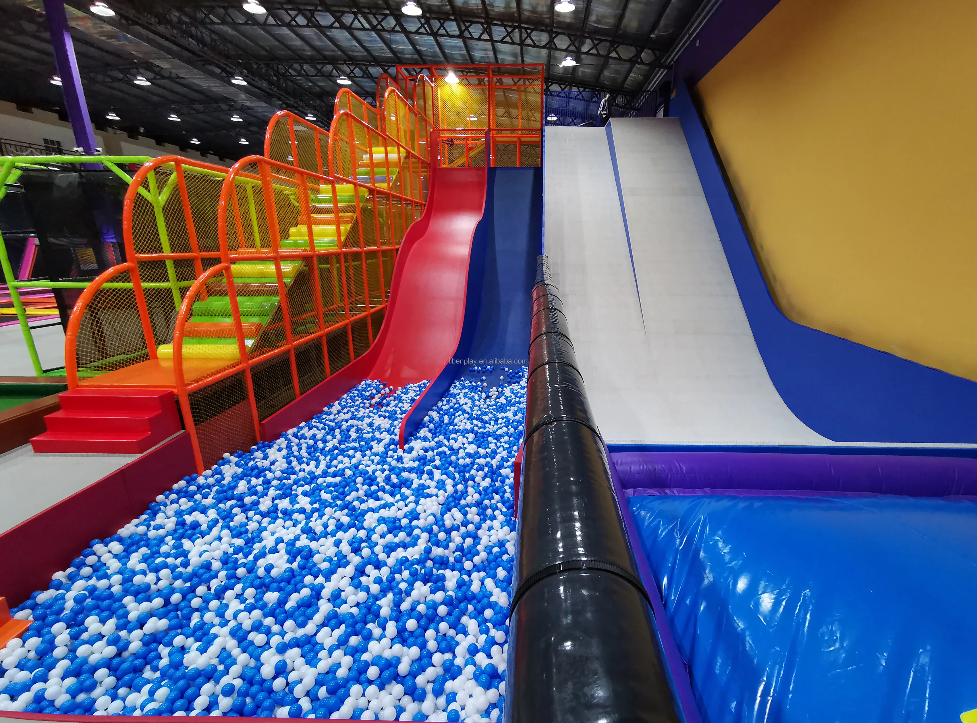 Indoor Donut Slide with Airbag - Fun for Kids & Safety