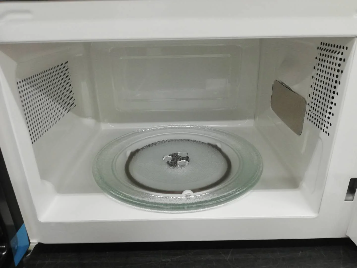 20-30L Electric Digital Glass Display Microwave Oven