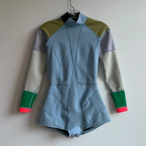 Divestar Custom High Quality Stretchy Neoprene Surfing Wetsuit 2mm