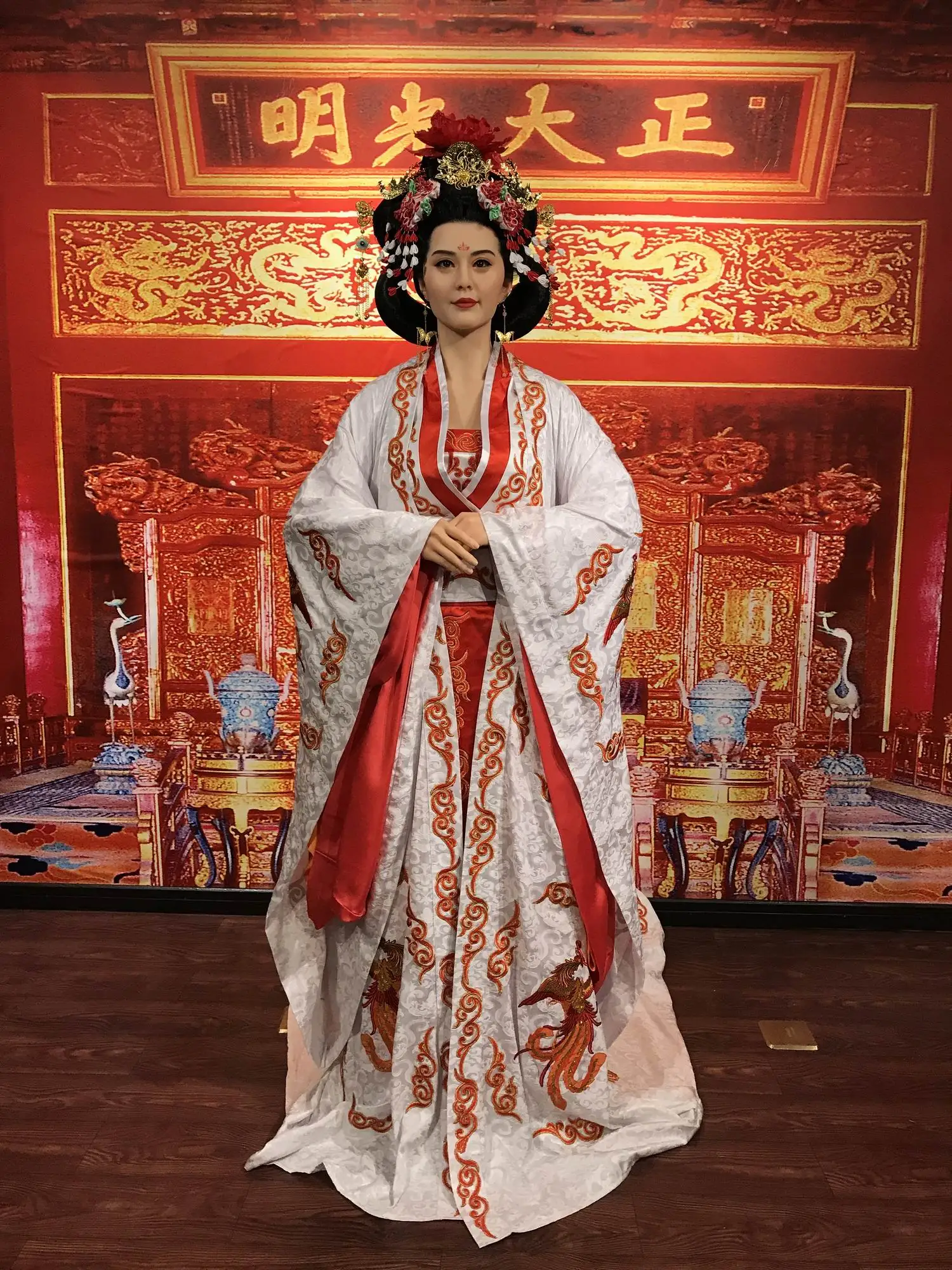 Ancient Beauty Lifelize Wax Figure - Handmade Resin Sculpture