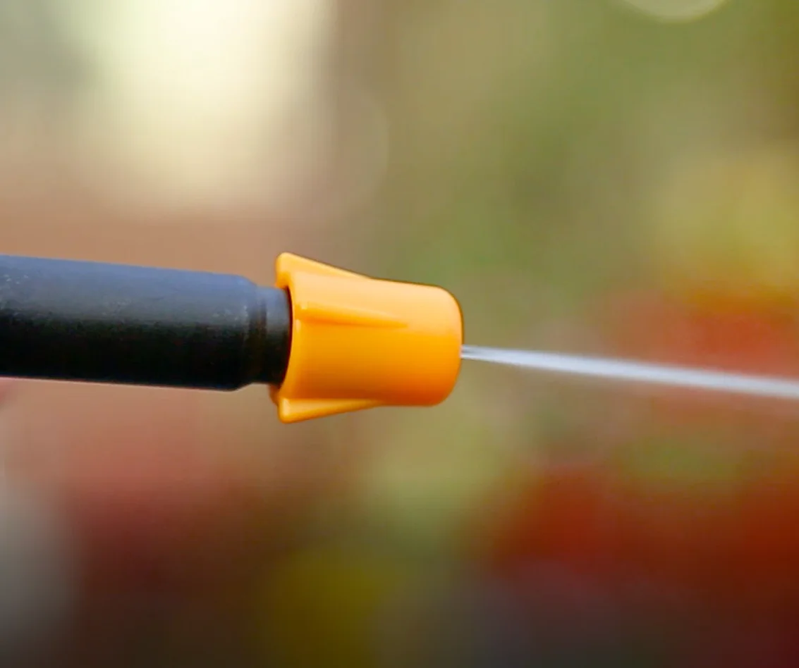 2.0L Handheld 3.0-4.0Bar Working Pressure Plastic PP Water Sprayer for ...