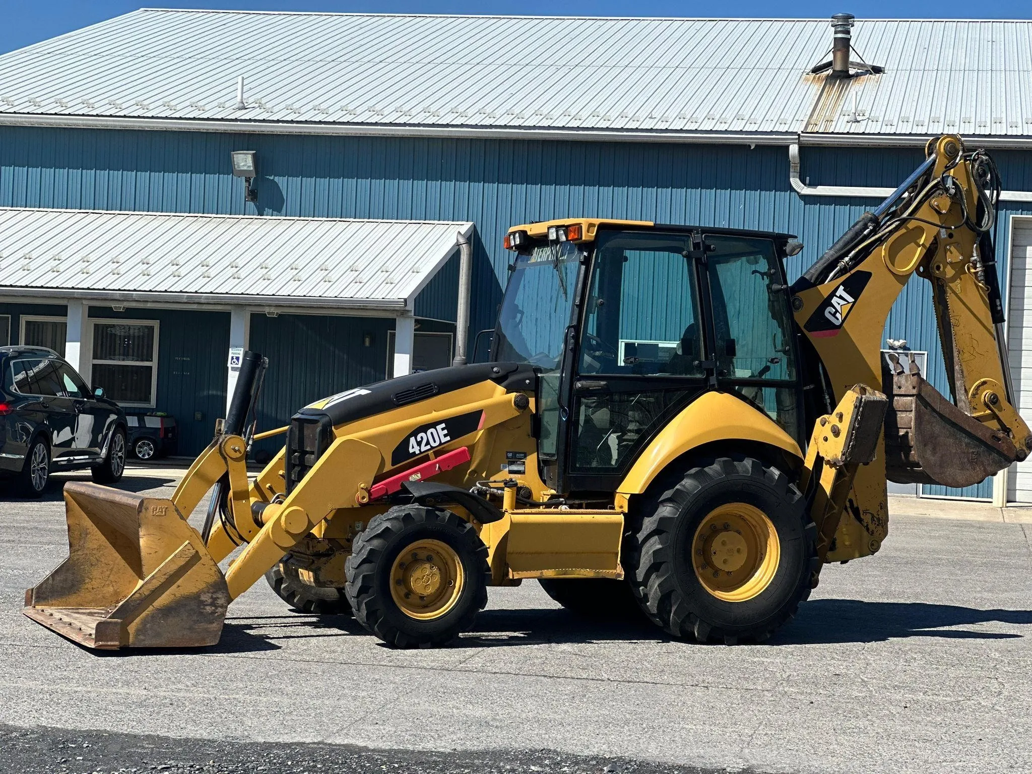 2024 New YM Used Cat 420e Backhoe Loader - 200 Ton Capacity