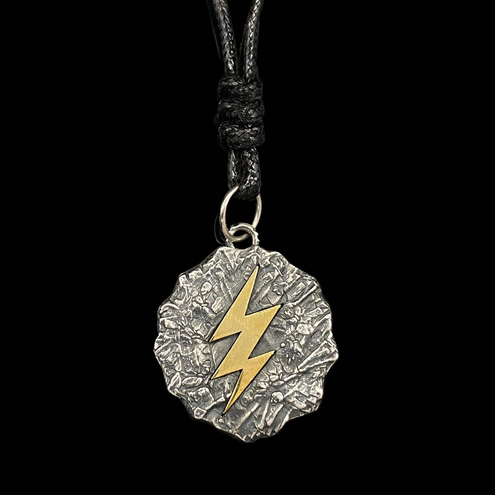 Zeus lightning bolt necklace store